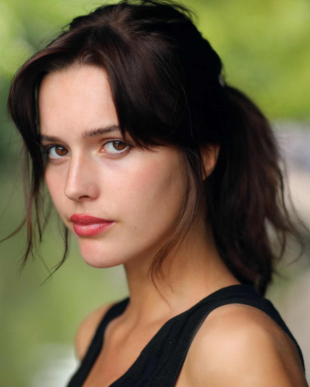 젠틀맨 더 시리즈, 루비 시어(Ruby Sear) 정보 및 인스타그램